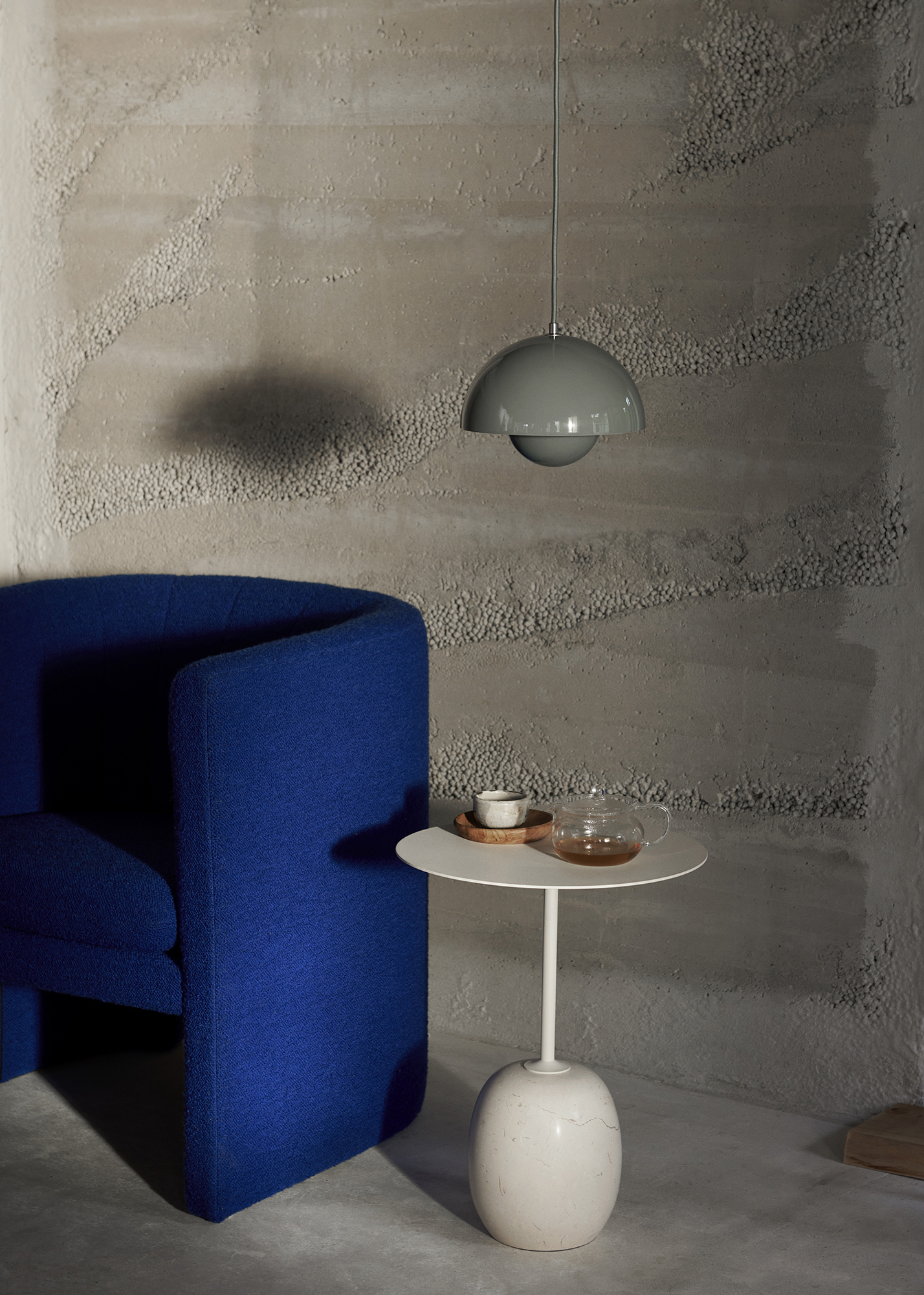 &Tradition Flowerpot VP1 riippuvalaisin stone blue » Wilma Interiör