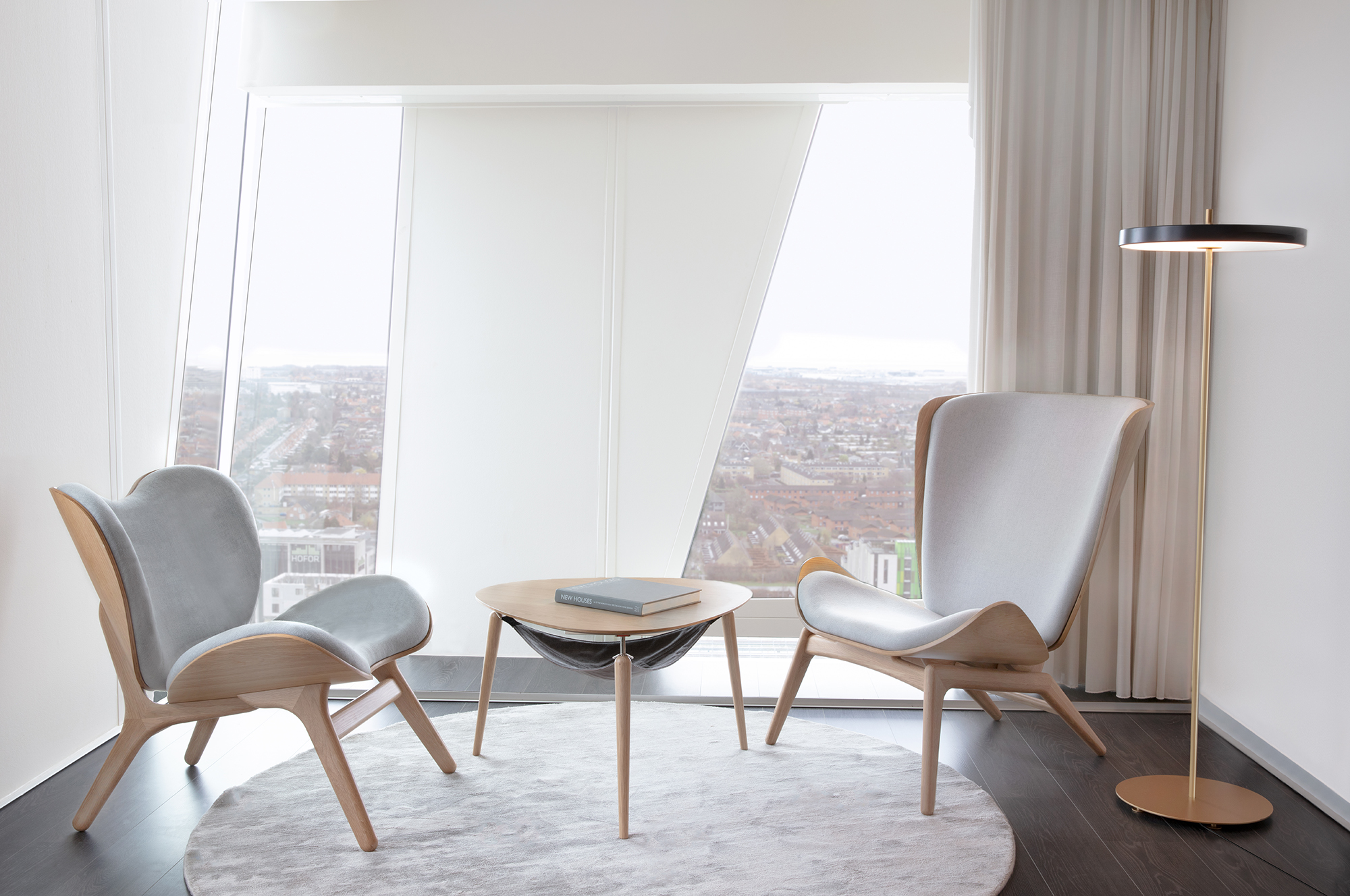 Umage THE READER nojatuoli, oak/sterling » Wilma Interiör